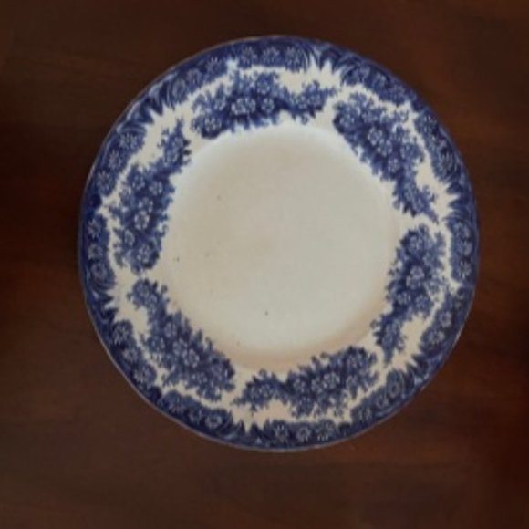 Dudson Wilcox & Till | Dining | Daisy Flo Blue Plate By Dudson Wilcox ...